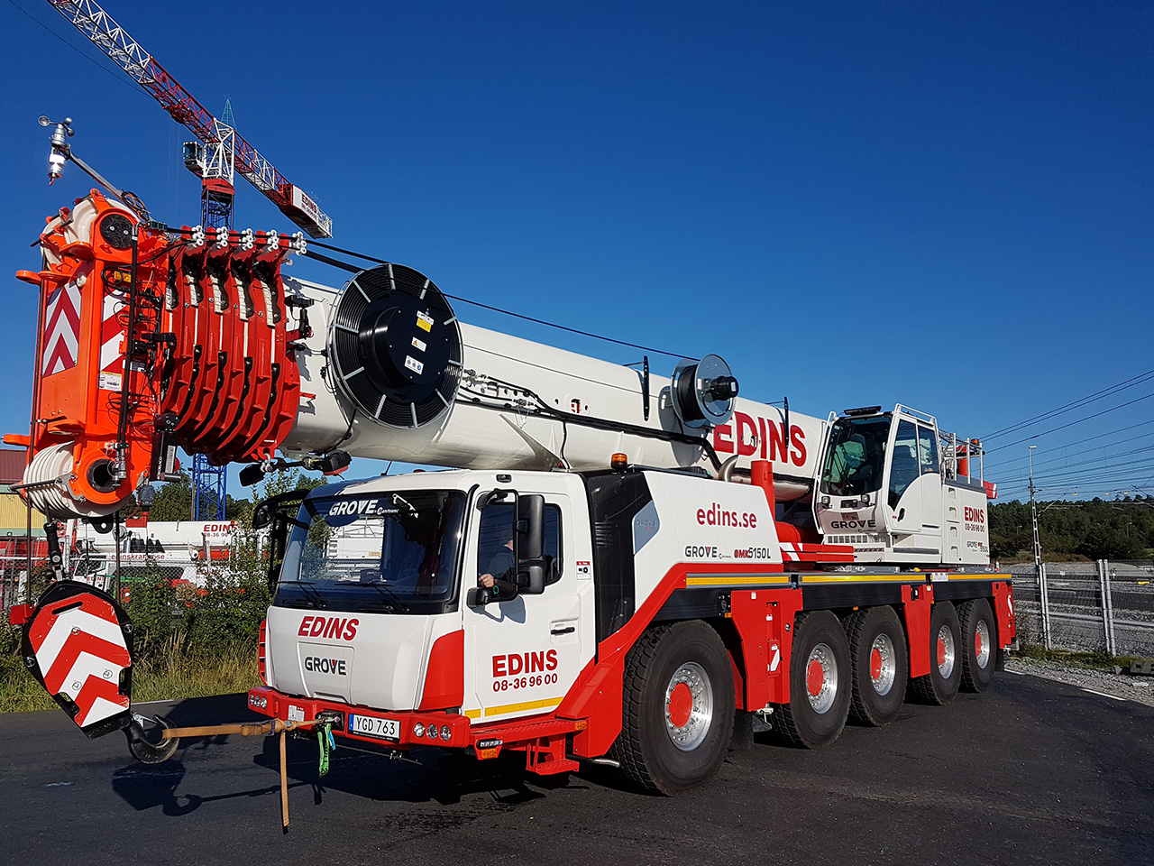 Hyr din mobilkran | Mobilkran Grove 550 ton | Edins Kranar
